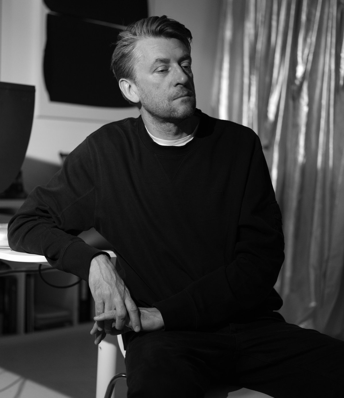 YinjiSpace - Belarusian Artists x Alex Kuznetsov